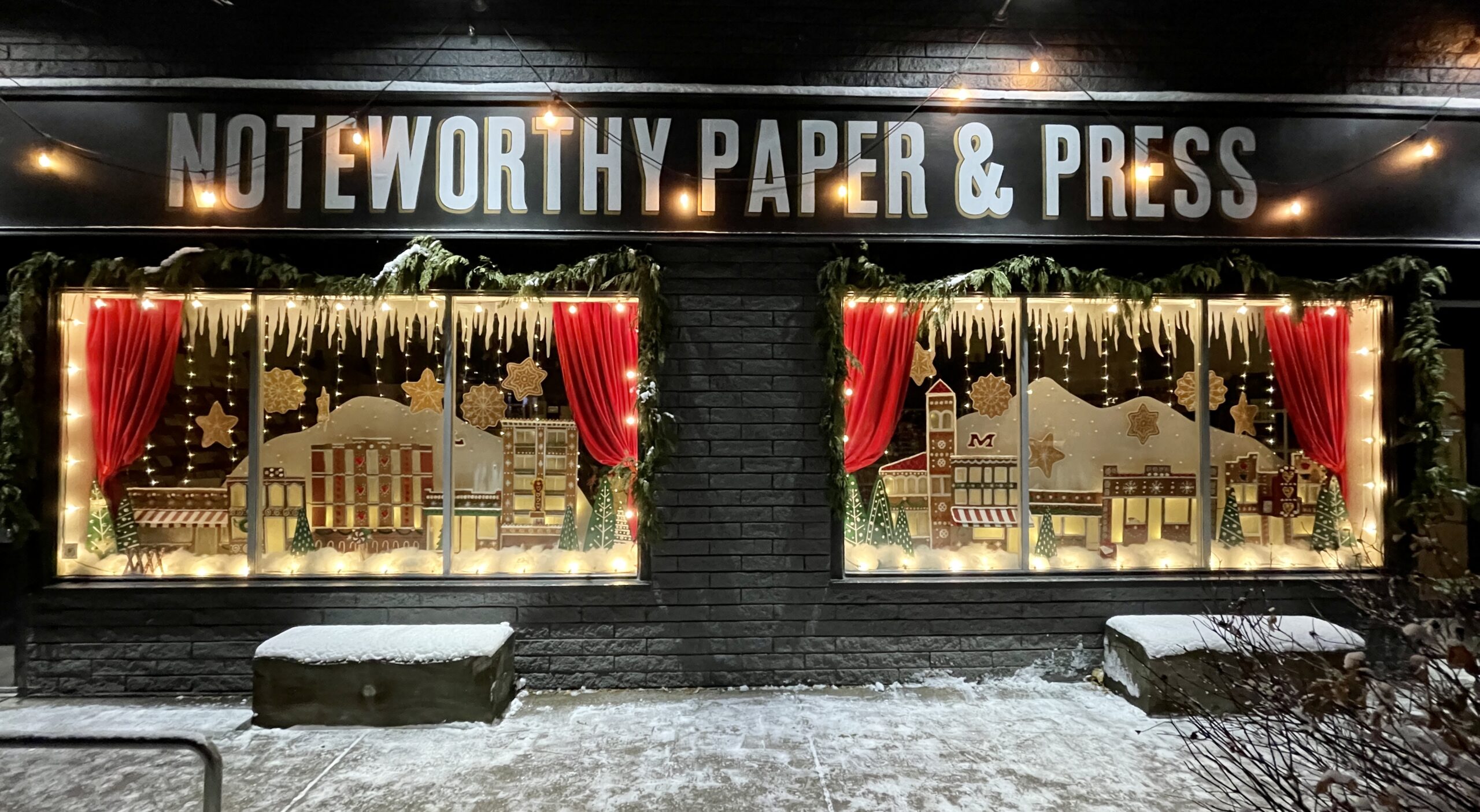 Downtown Holiday Window Decorating Contest - Downtown Missoula Partnership
